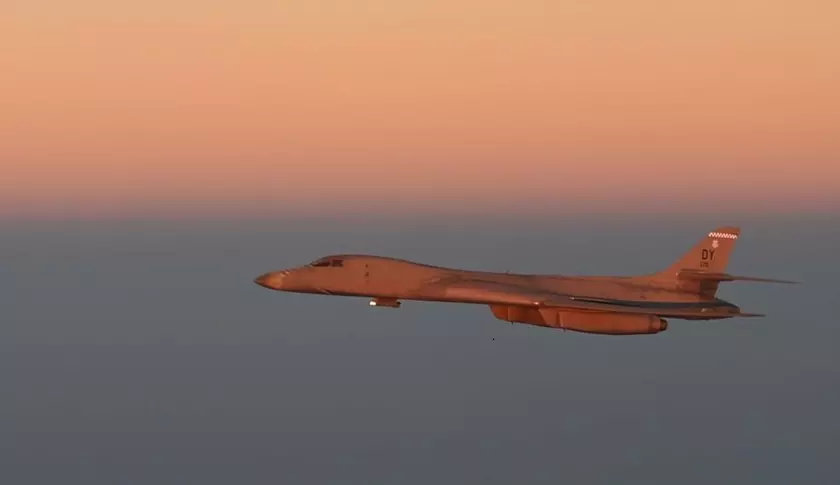 USA har sendt strategiske bombefly af typen B-1B Lancer til Mellemøsten ...